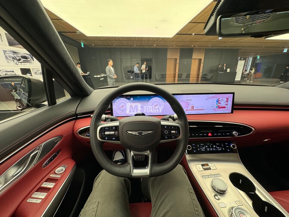 "GLC·X3보다 멋져" 더 완벽한 디자인으로 컴백한 제네시스 'GV70 스포츠 패키지'