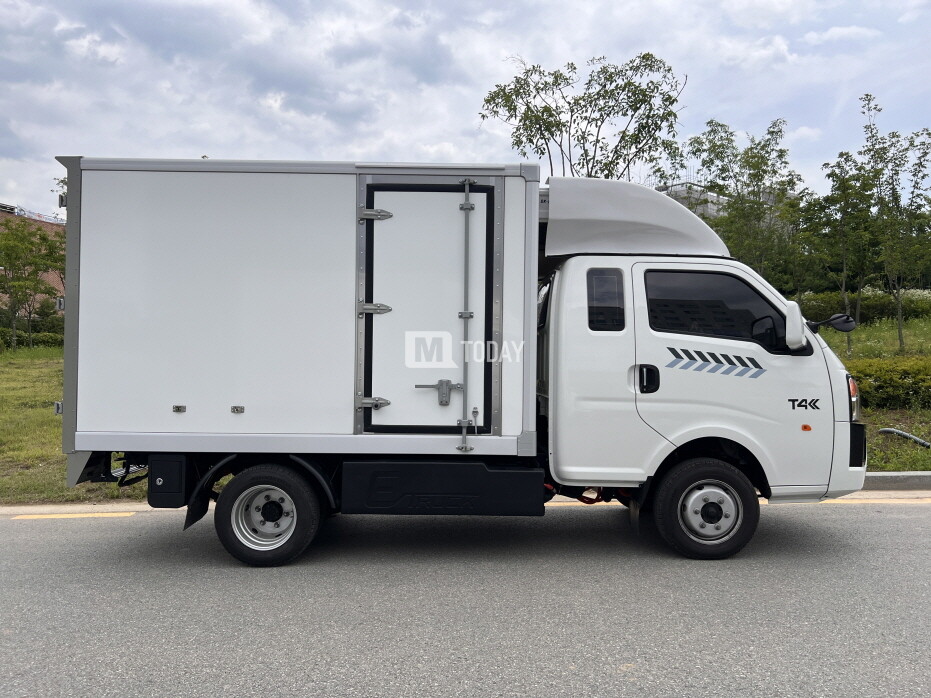 빈틈 파고든다, 1톤 전기트럭의 새로운 도전자 BYD T4K 냉동탑차