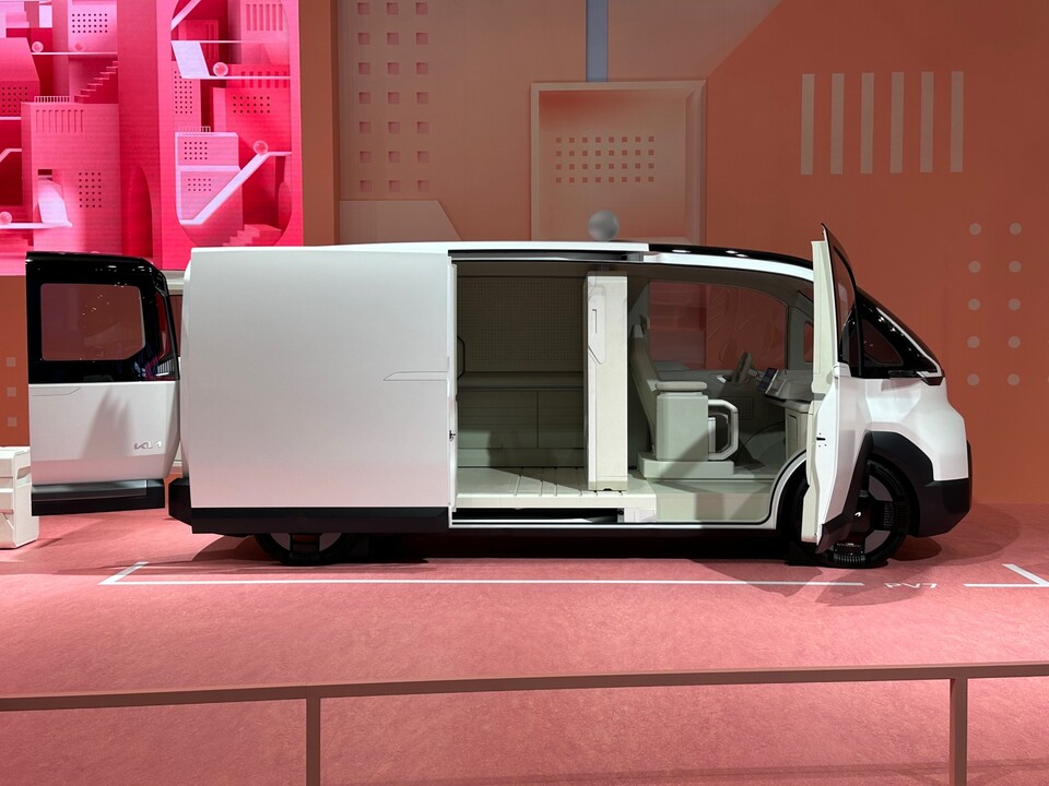 [부산모빌리티쇼] 미래 물류 책임진다! 기아, PBV 콘셉트 'PV1·PV5·PV7' 국내 최초 공개