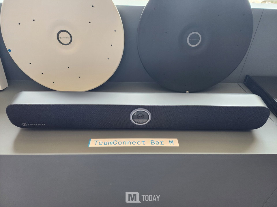 오디오 전문 회사 최초, 4K UHD 카메라 탑재한 비즈니스 솔루션, 젠하이저 'TC Bar' 출시