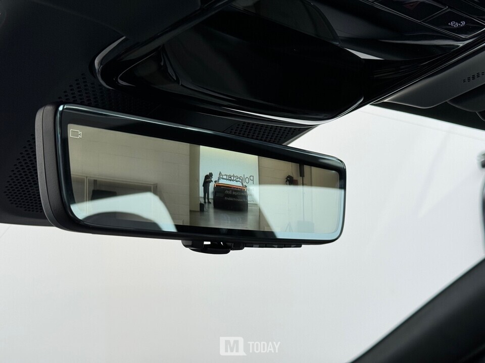 10월 고객 인도 앞둔 쿠페형 전기 SUV '폴스타 4', 주요 특징은 무엇?