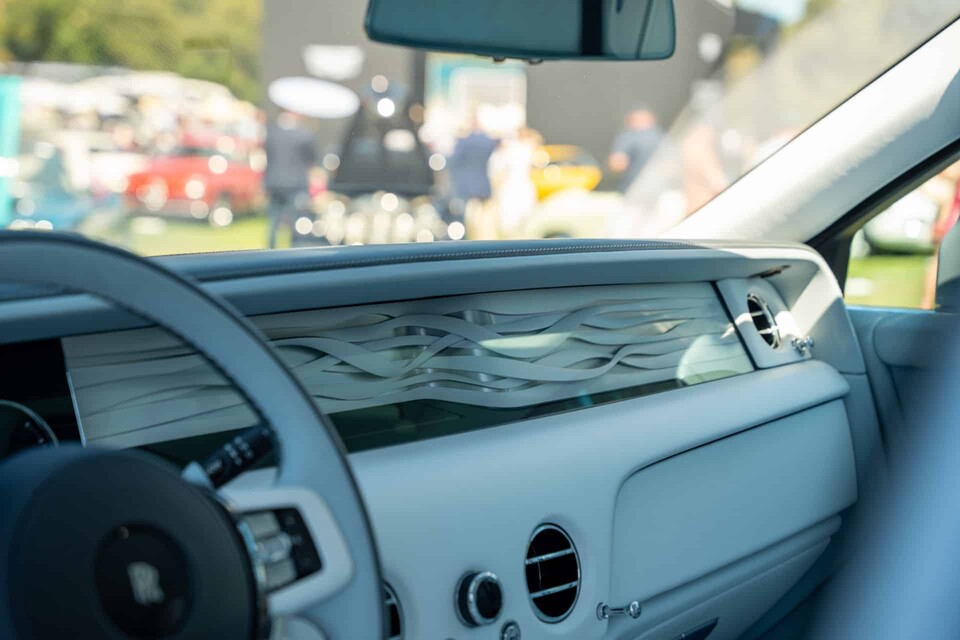 "120주년 환희의 여신상 헌사" 롤스로이스, 프라이빗 컬렉션 ‘팬텀 신틸라’ 공개