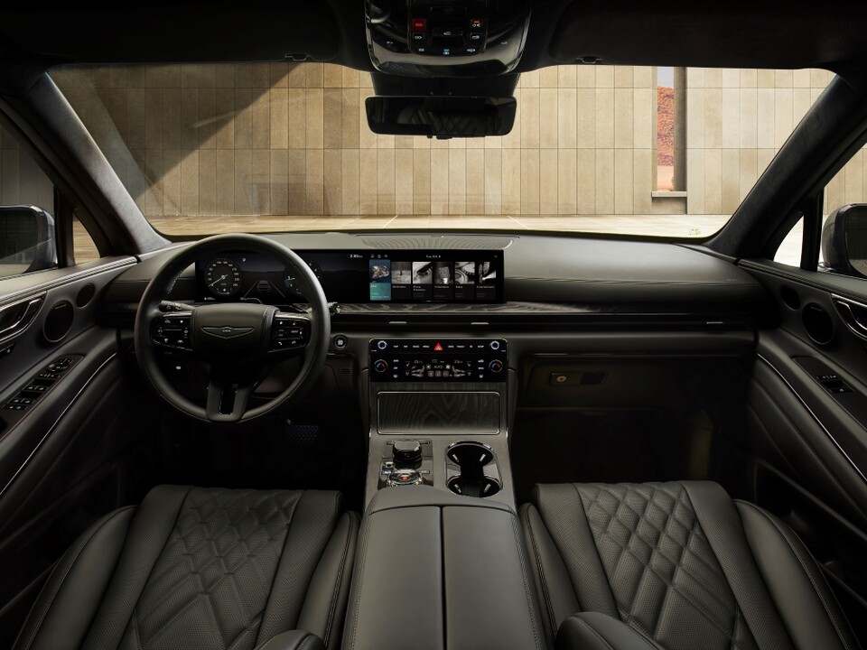 더욱 세련된 디테일로 돌아왔다! 제네시스, 'GV80 블랙·GV80 쿠페 블랙' 공개