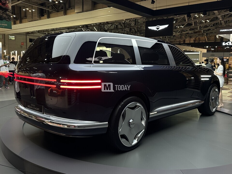 제네시스 플래그십 전기 SUV GV90, 브랜드 역사상 첫 삼성 SDI 각형 배터리 탑재 예정