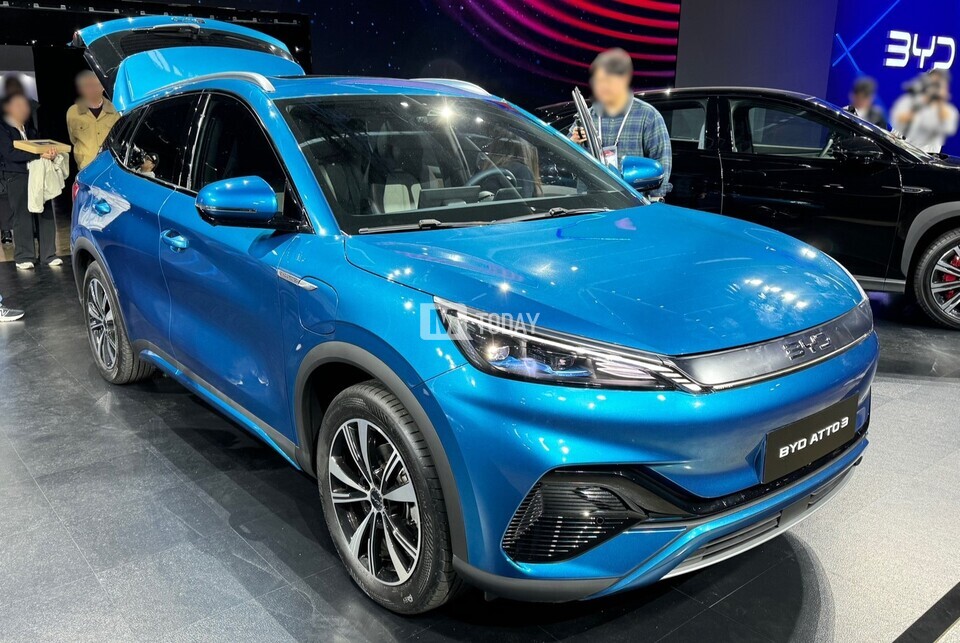 "주행거리냐 가격이냐" BYD 아토3 VS 기아 EV3, 어떤 차량이 더 합리적일까?