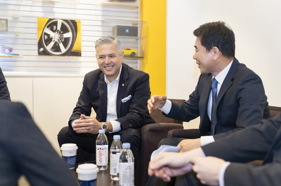 GM Korea President Hector Villarreal Continues Monthly Connect Program