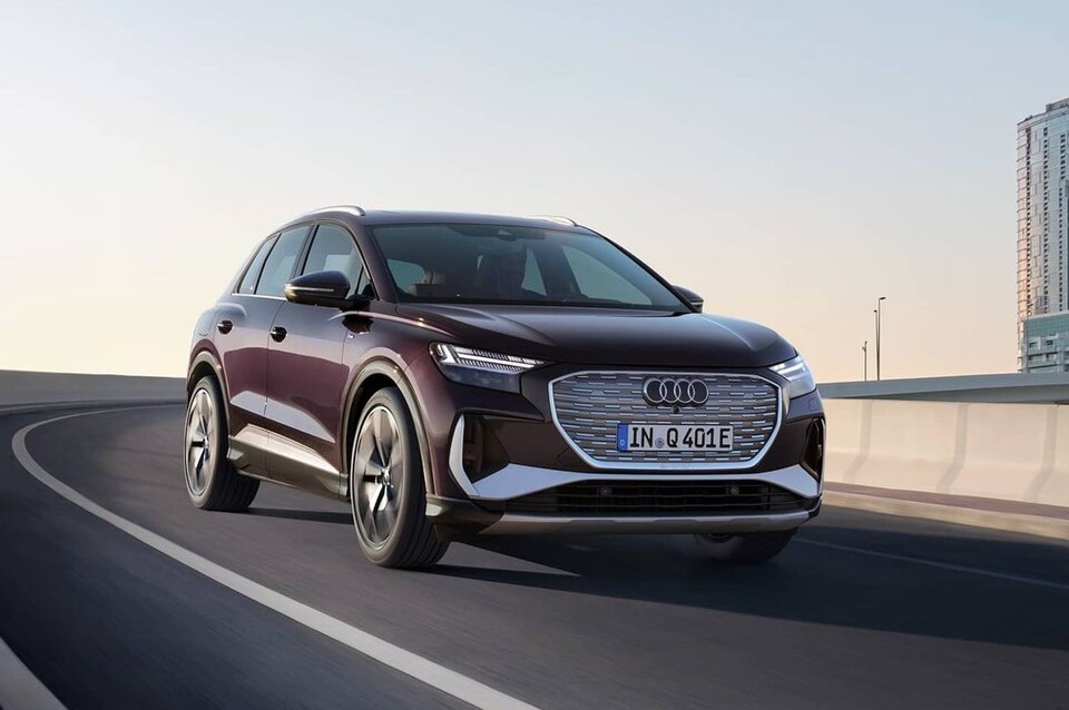 제네시스 GV60 vs 아우디 Q4 e-트론, 가격 비슷한 준중형 전기 SUV 선택은?