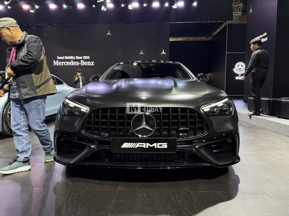 Mercedes-AMG Unveils High-Performance CLE 53 4MATIC+ Coupe at 2025 Seoul Mobility Show