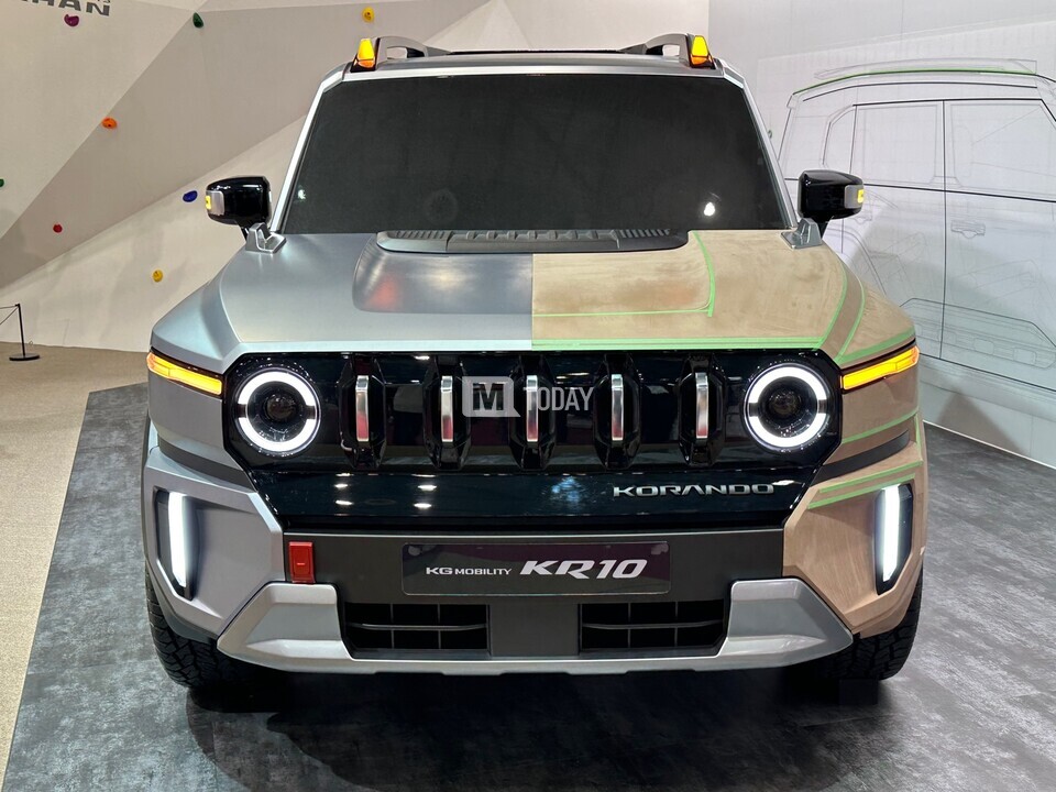 투싼·스포티지 뛰어넘는 기대작! 코란도 후속 KR10, 예상 가격은 얼마?