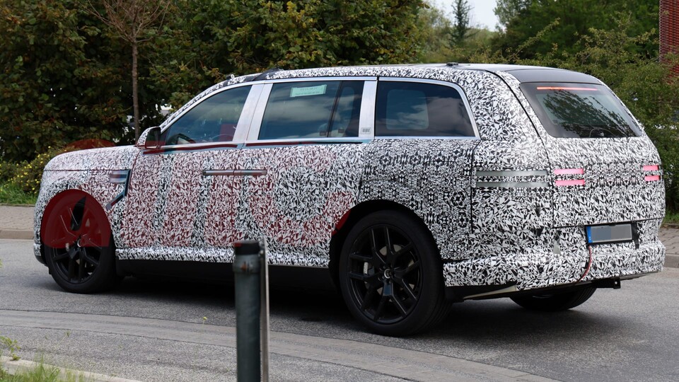 B필러 없이 나온다...제네시스 GV90 ‘코치도어’ 특허 공개